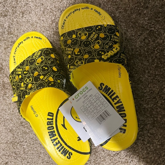 CROCS | Shoes | Smiley Crocs Slides W8 | Poshmark